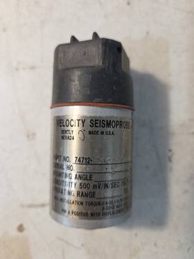 74712 BENTLEY NEVADA Velocity Seismoprobe